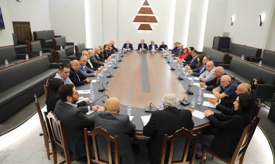 الكتائب الدعوة الى جلسة لمناقشة ما يجري في الجنوب ضرورة ملزمة Beirut 24